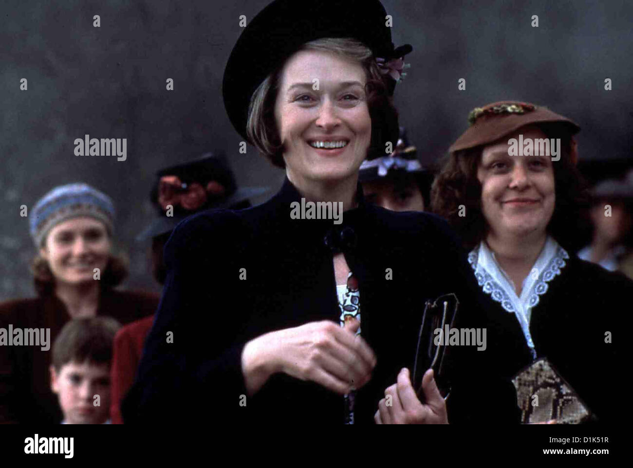 Ein Sommer Und Eine Nacht Dancing At Lughnasa Meryl Streep Kate Mundy ...