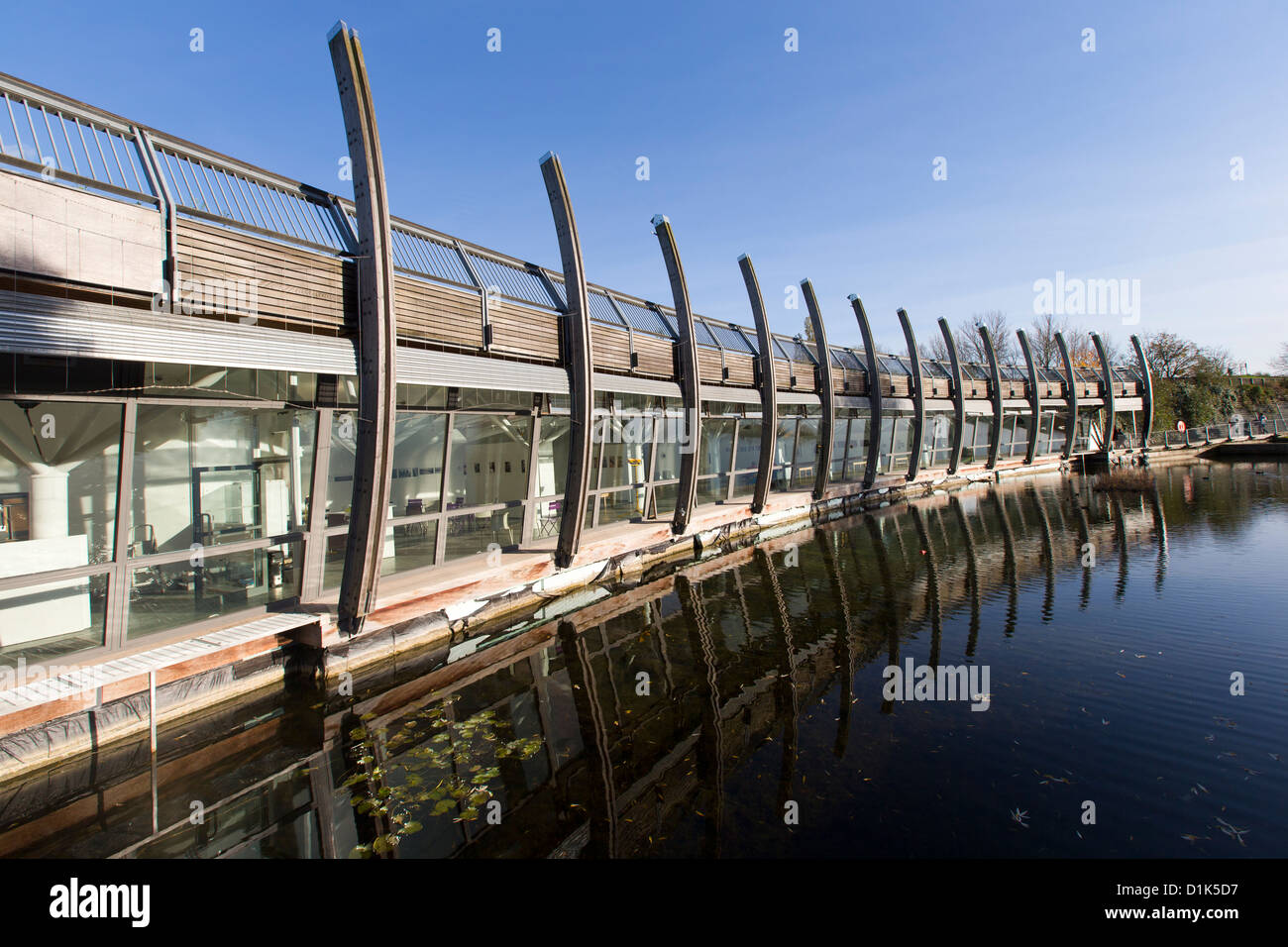 Glass frontage hi-res stock photography and images - Alamy