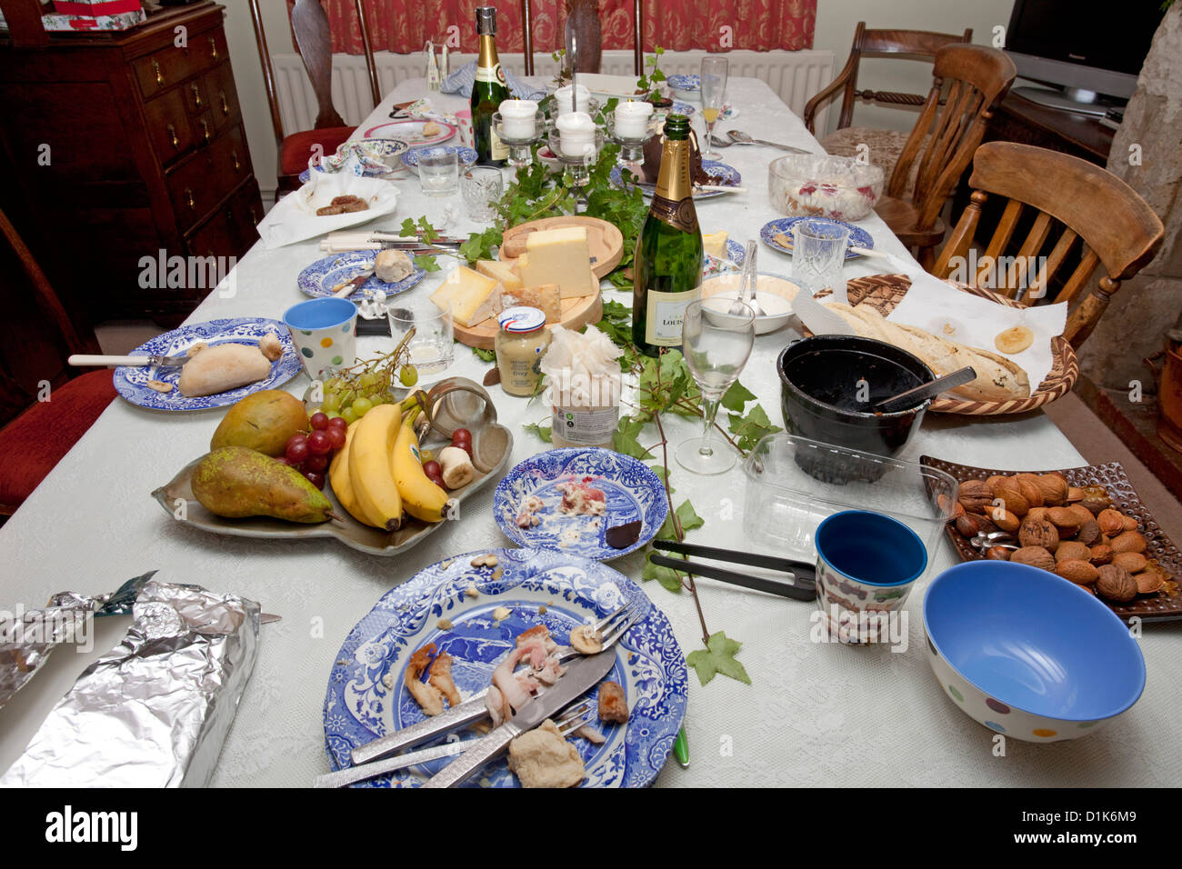 Mess christmas dinner table hi-res stock photography and images - Alamy