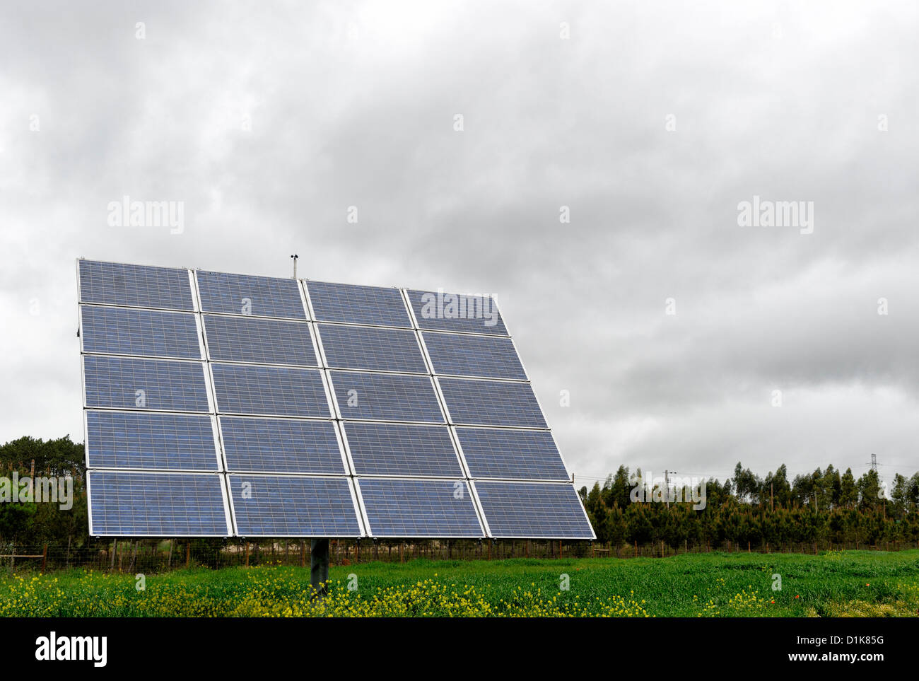 Solar energy sheets hi-res stock photography and images - Alamy