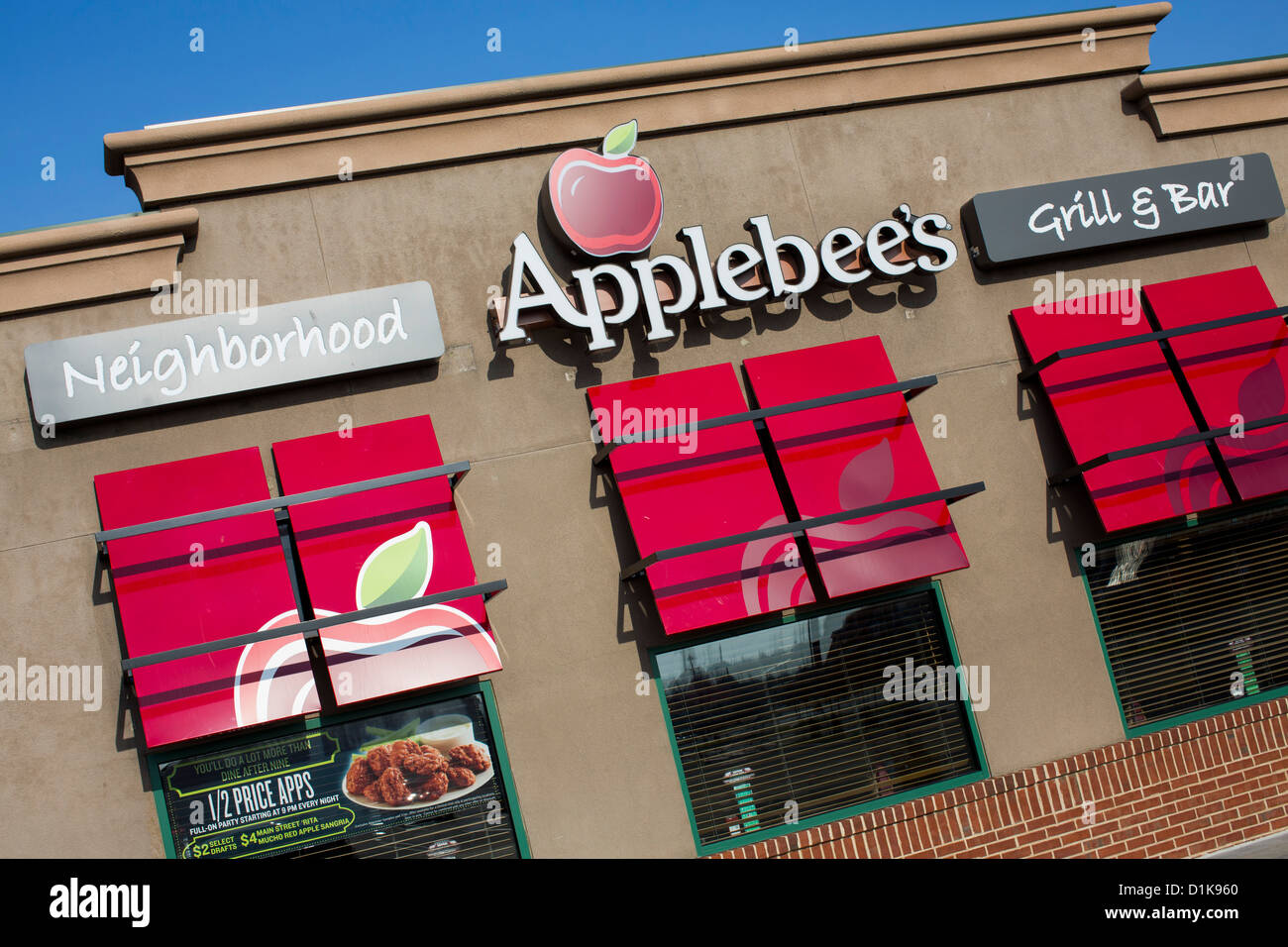 Applebees restaurant hi-res stock photography and images - Alamy