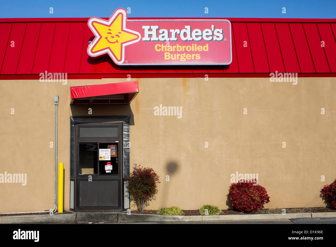 A Hardee's fast food restaurant Stock Photo - Alamy