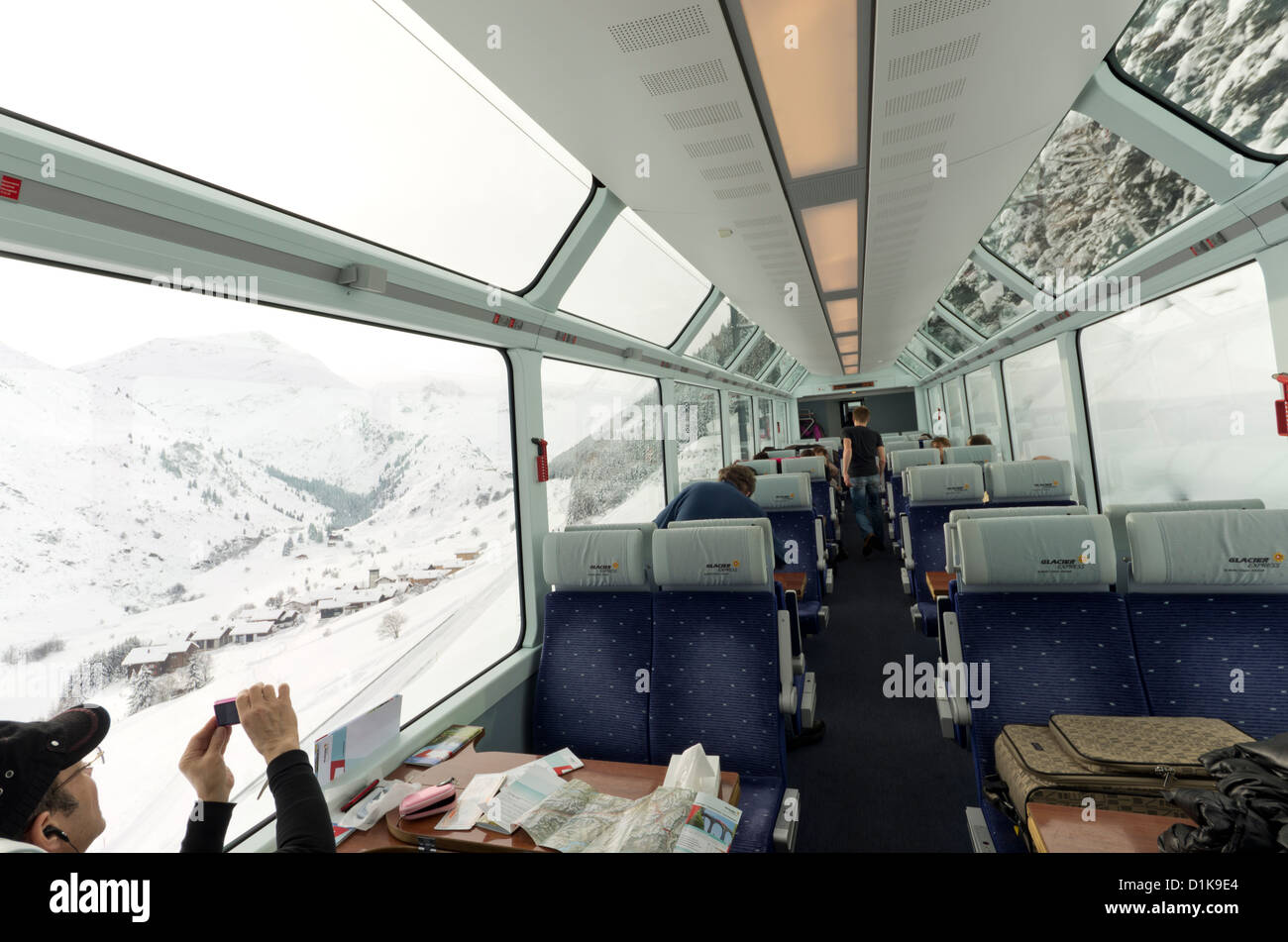 Switzerland glacier express train hi-res stock photography and images ...