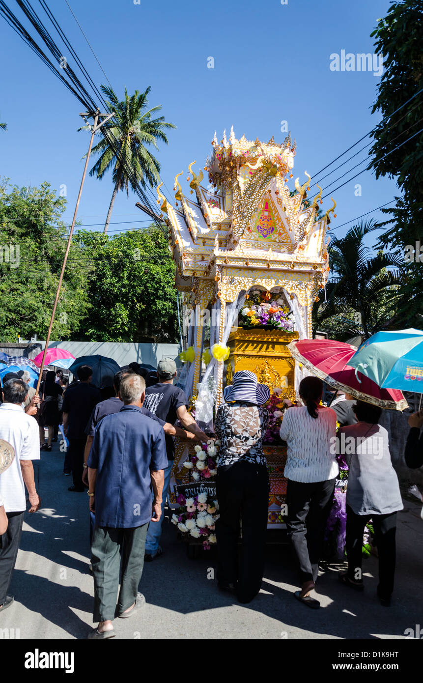 Buddhist funeral hi-res stock photography and images - Alamy