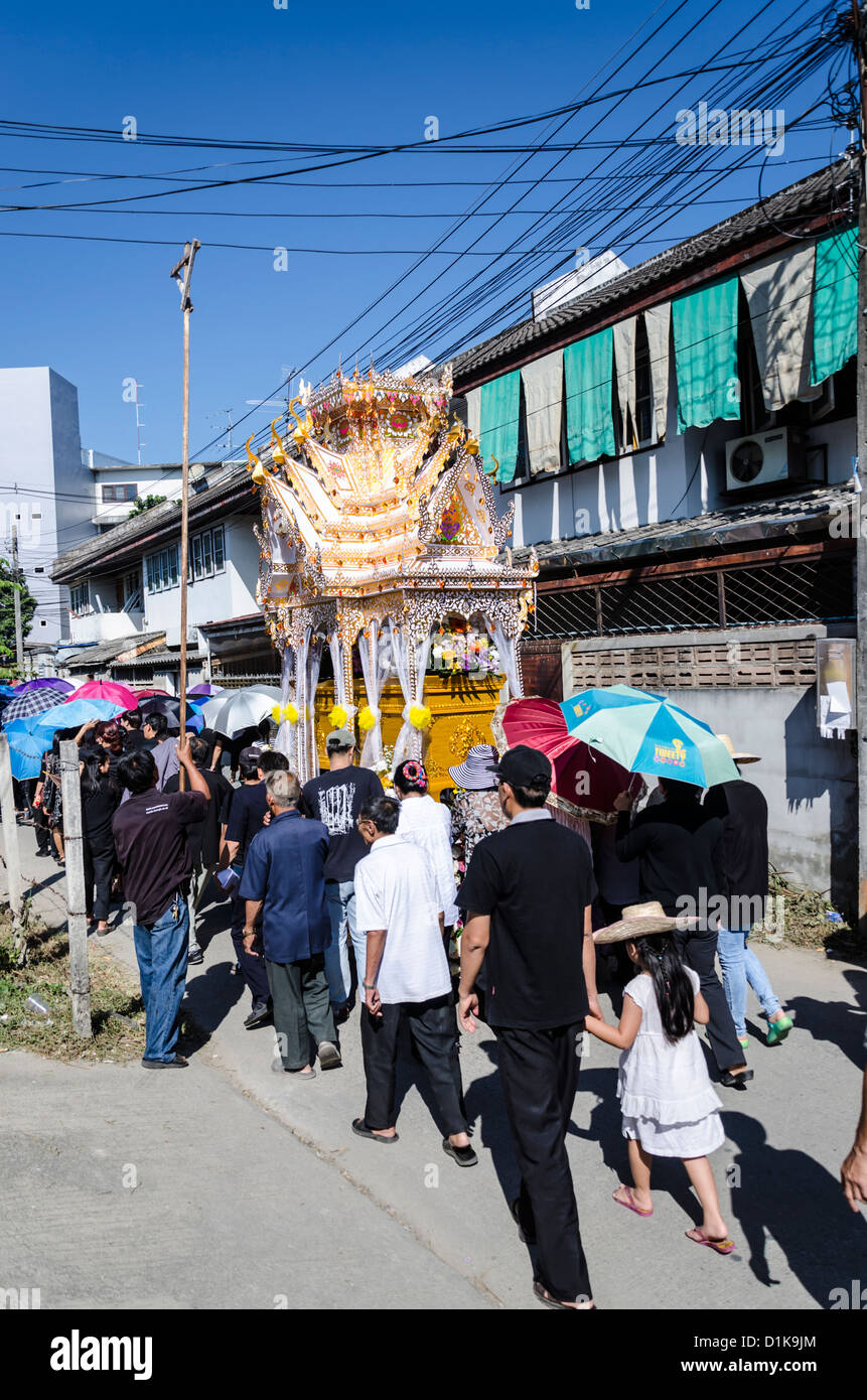 Buddhist funeral hi-res stock photography and images - Alamy