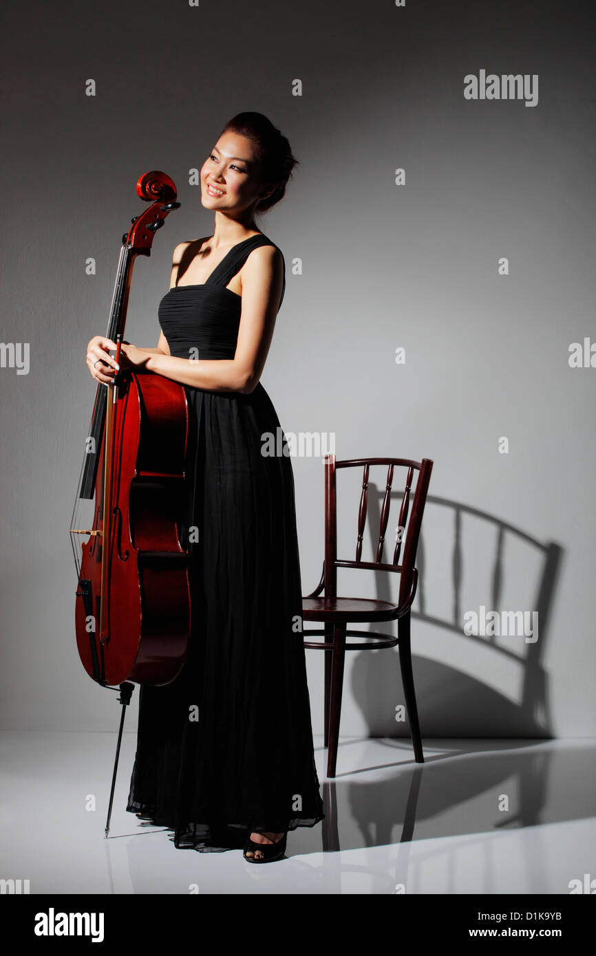 Chinese woman cello hi-res stock photography and images - Alamy