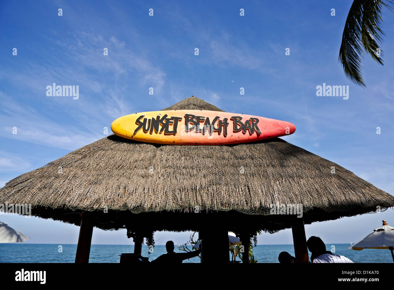 The Sunset Beach Bar at the tropical Hilton Hotel Hua Hin Thailand S. E ...