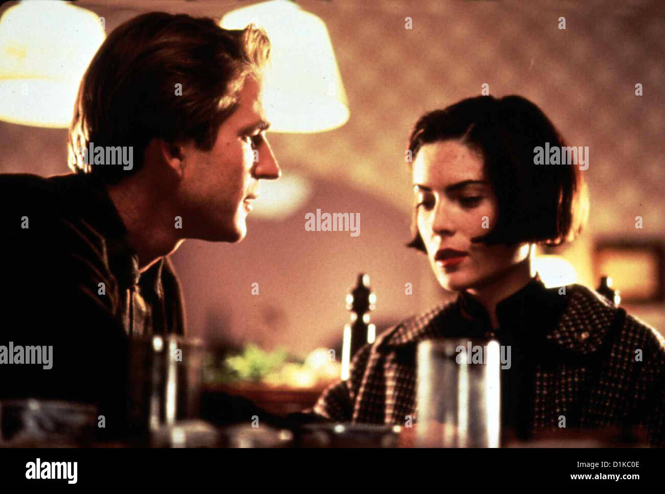 Equinox - Zwischen Nacht Und Tag Equinox Matthew Modine, Marisa Tomei Der scheue Henry Petosa ...