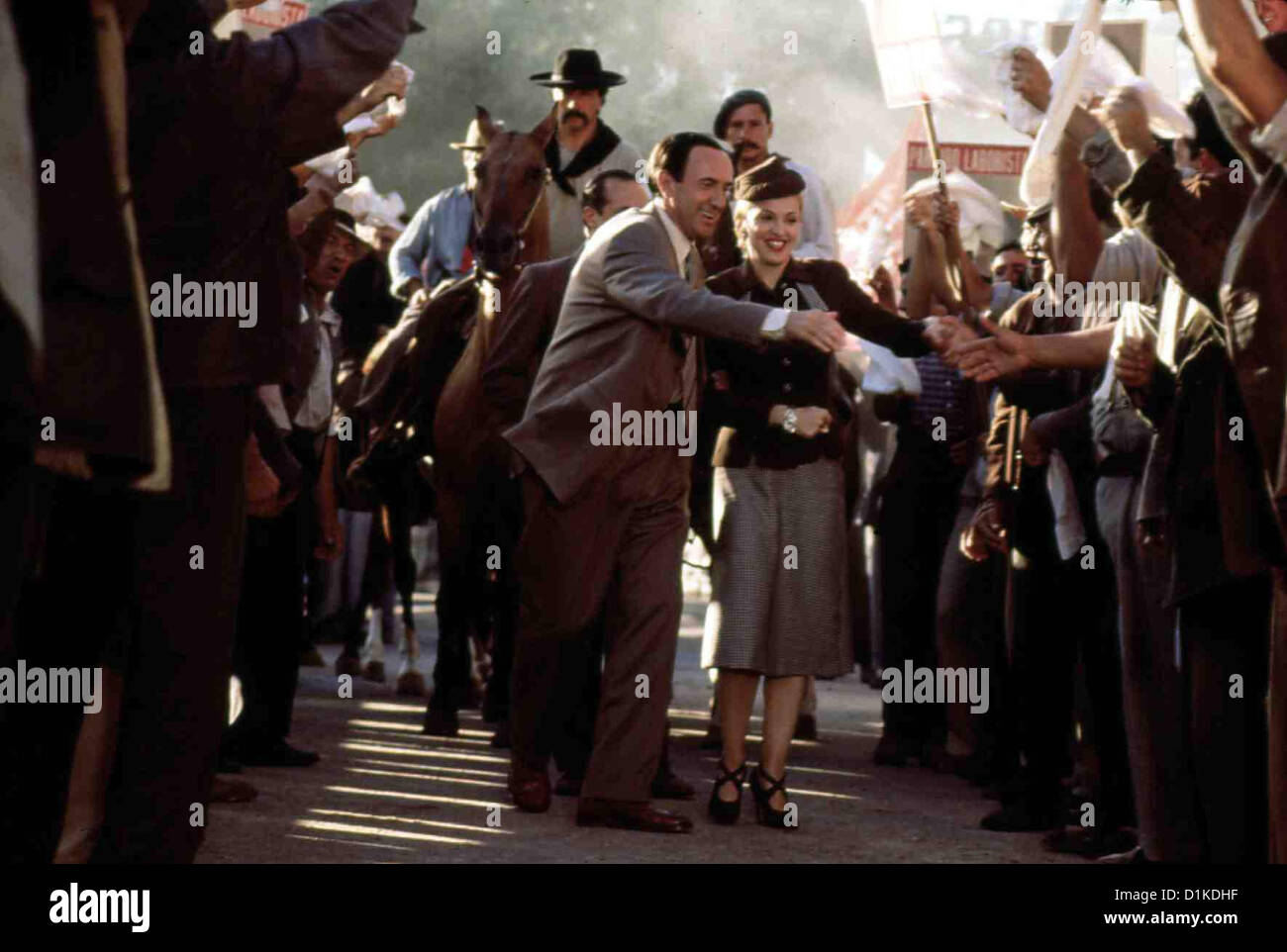 Evita Evita Juan Peron (Jonathan Pryce), Evita (Madonna) *** Local ...