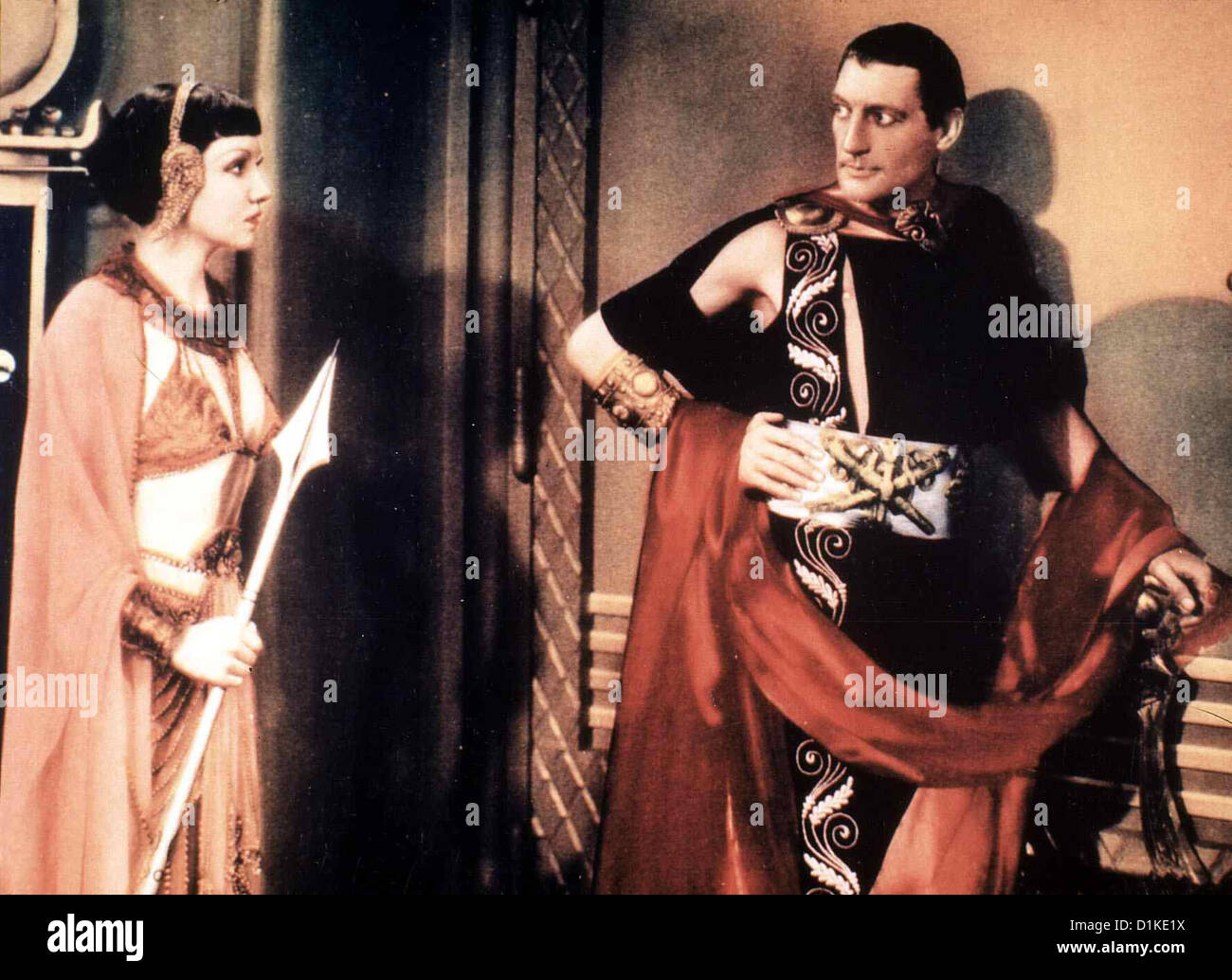 Cleopatra Cleopatra Claudette Colbert, Warren William Als Julius Cäsar (Warren Williams) nach ...