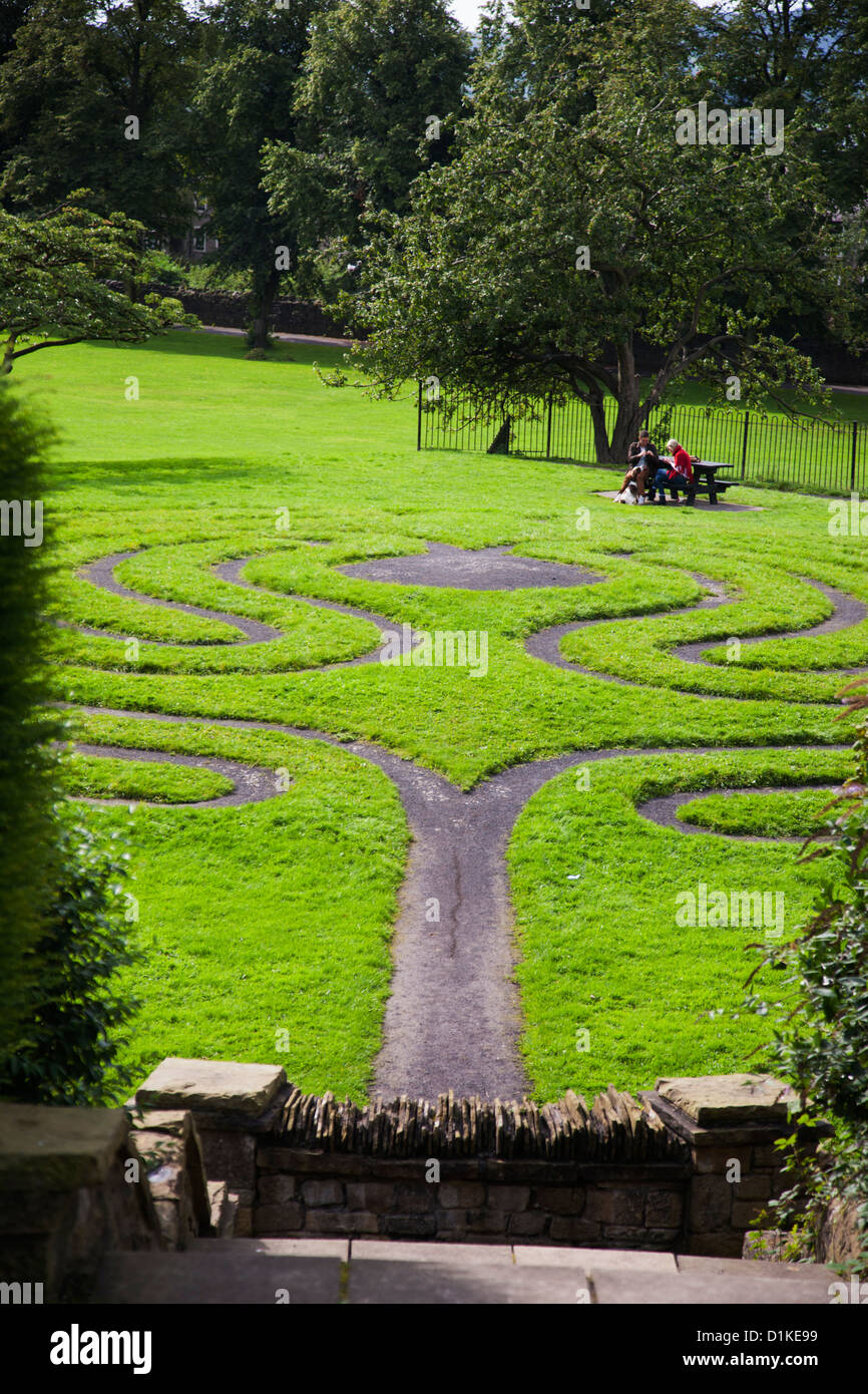 Labyrinth in grounds of Clitheroe Castle Stock Photo - Alamy