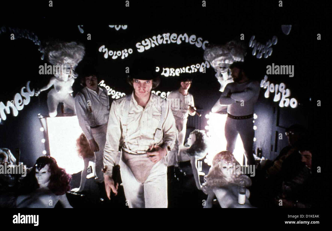 Malcolm Mcdowell Clockwork Orange Singing In The Rain