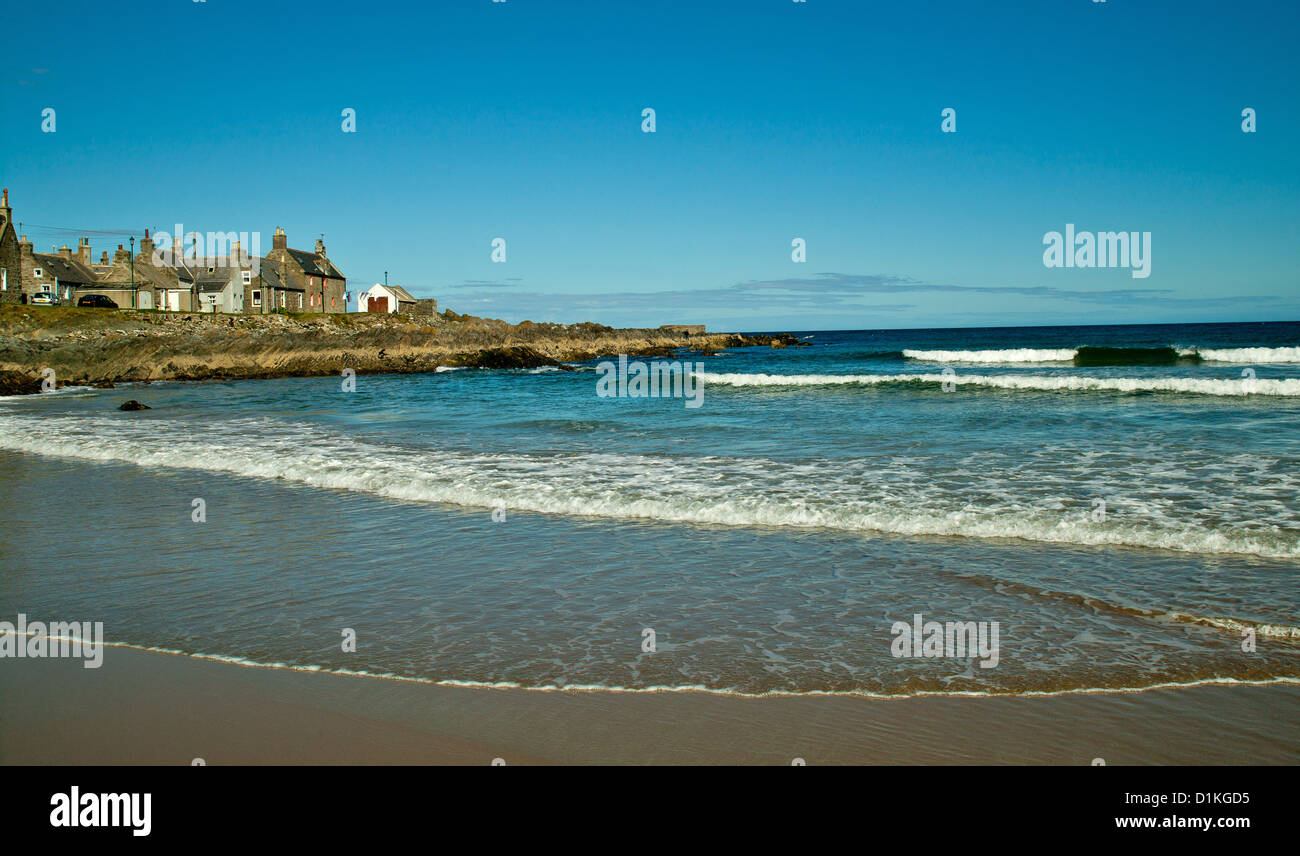 SANDEND A FISHING VILLAGE ON THE ABERDEENSHIRE COAST OF SCOTLAND Stock ...