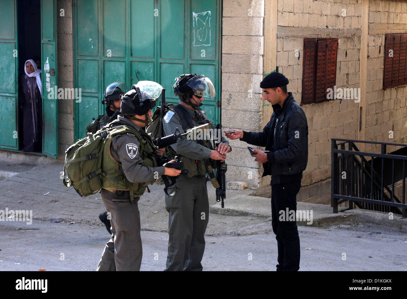 Israeli id card hi-res stock photography and images - Alamy