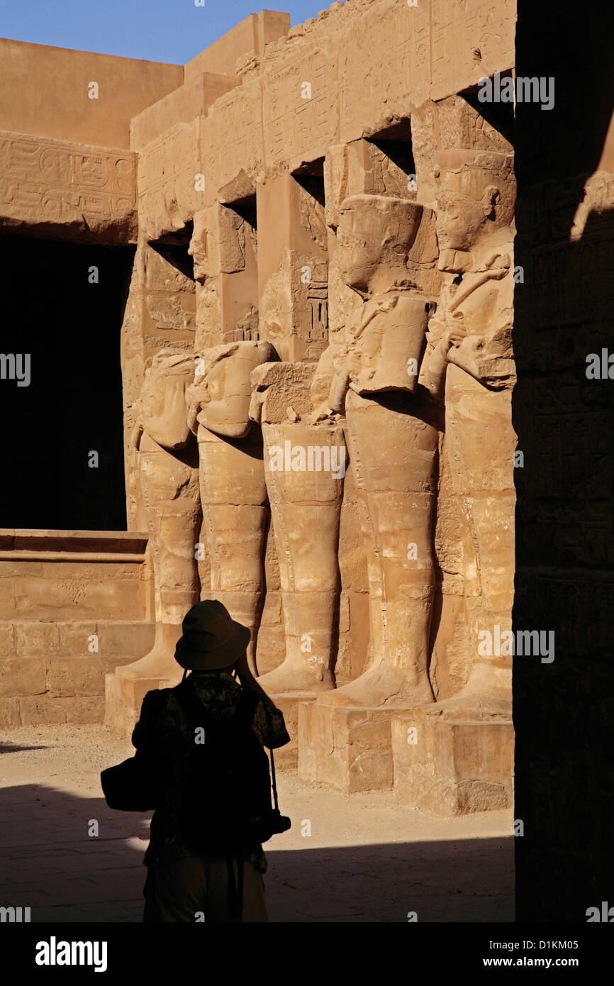 Karnak antiguo egipto hi-res stock photography and images - Alamy
