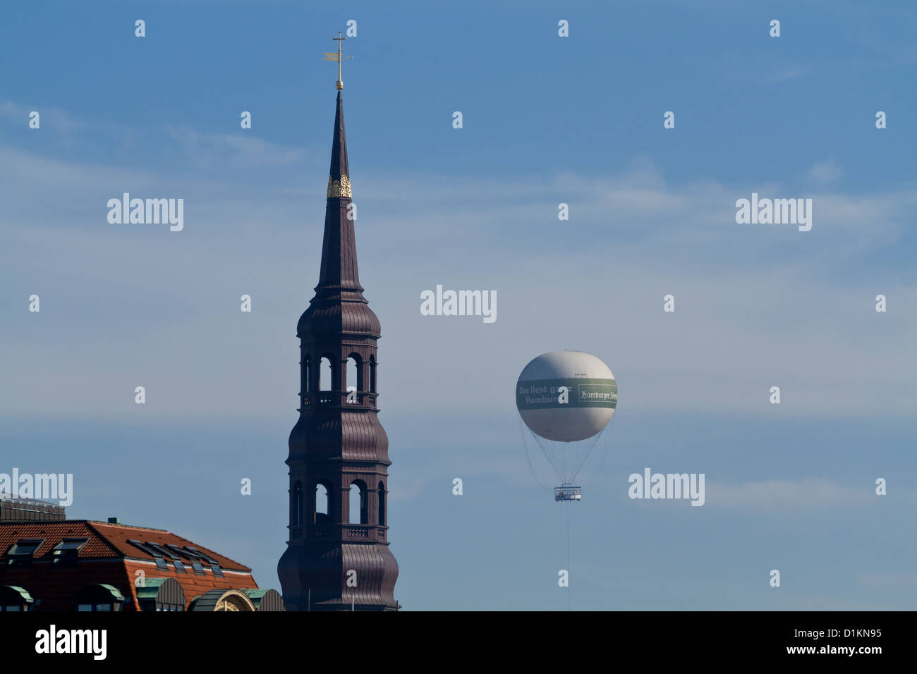 Hamburg balloon hi-res stock photography and images - Alamy