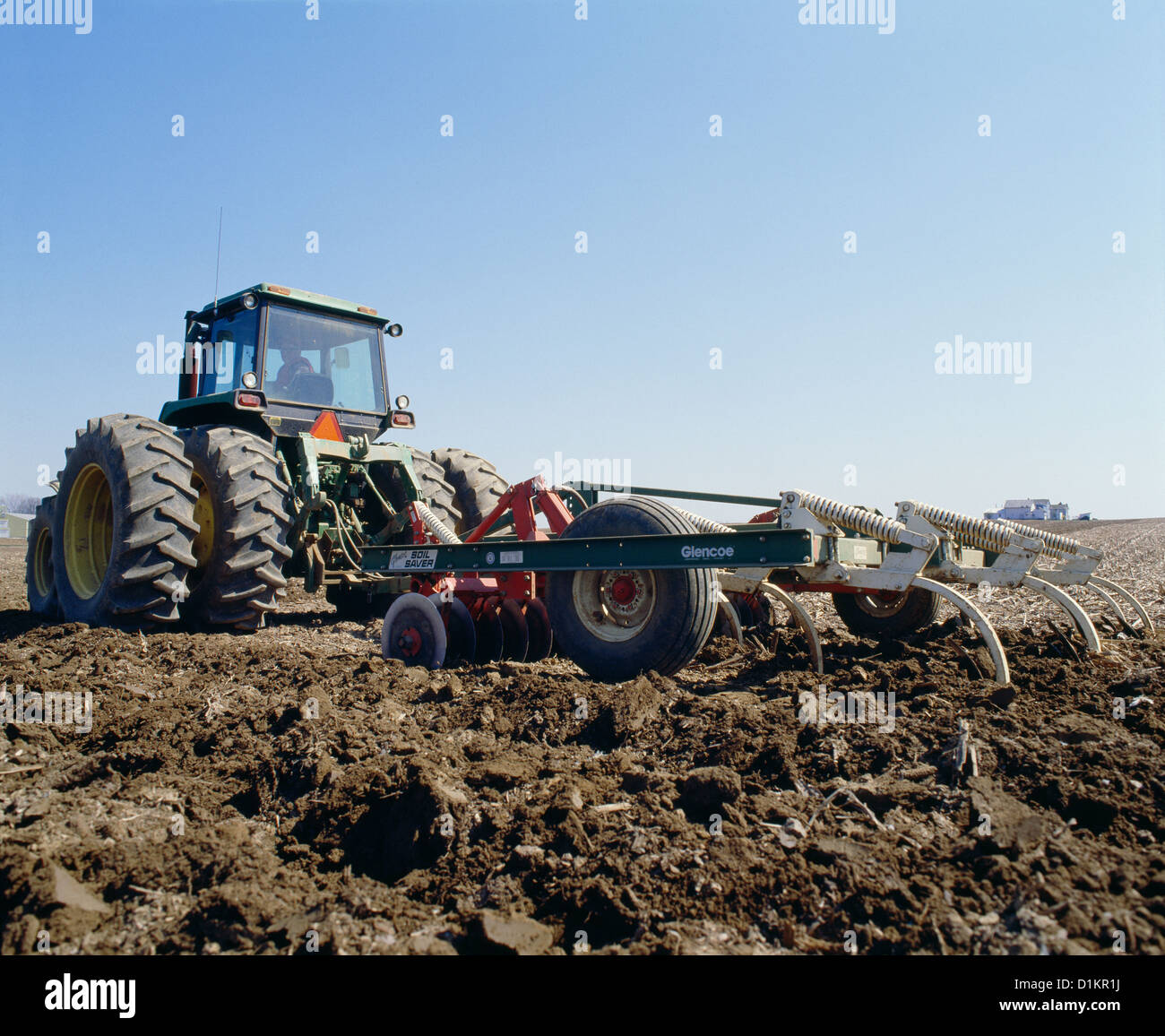 Working ground corn using hi-res stock photography and images - Alamy