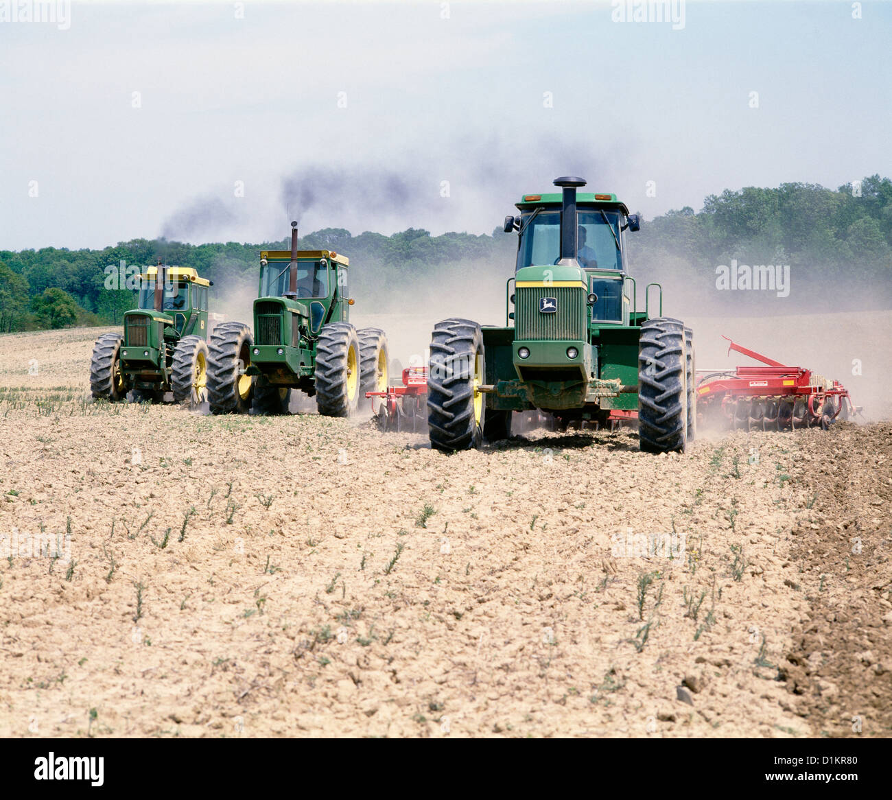 Field disking hi-res stock photography and images - Alamy