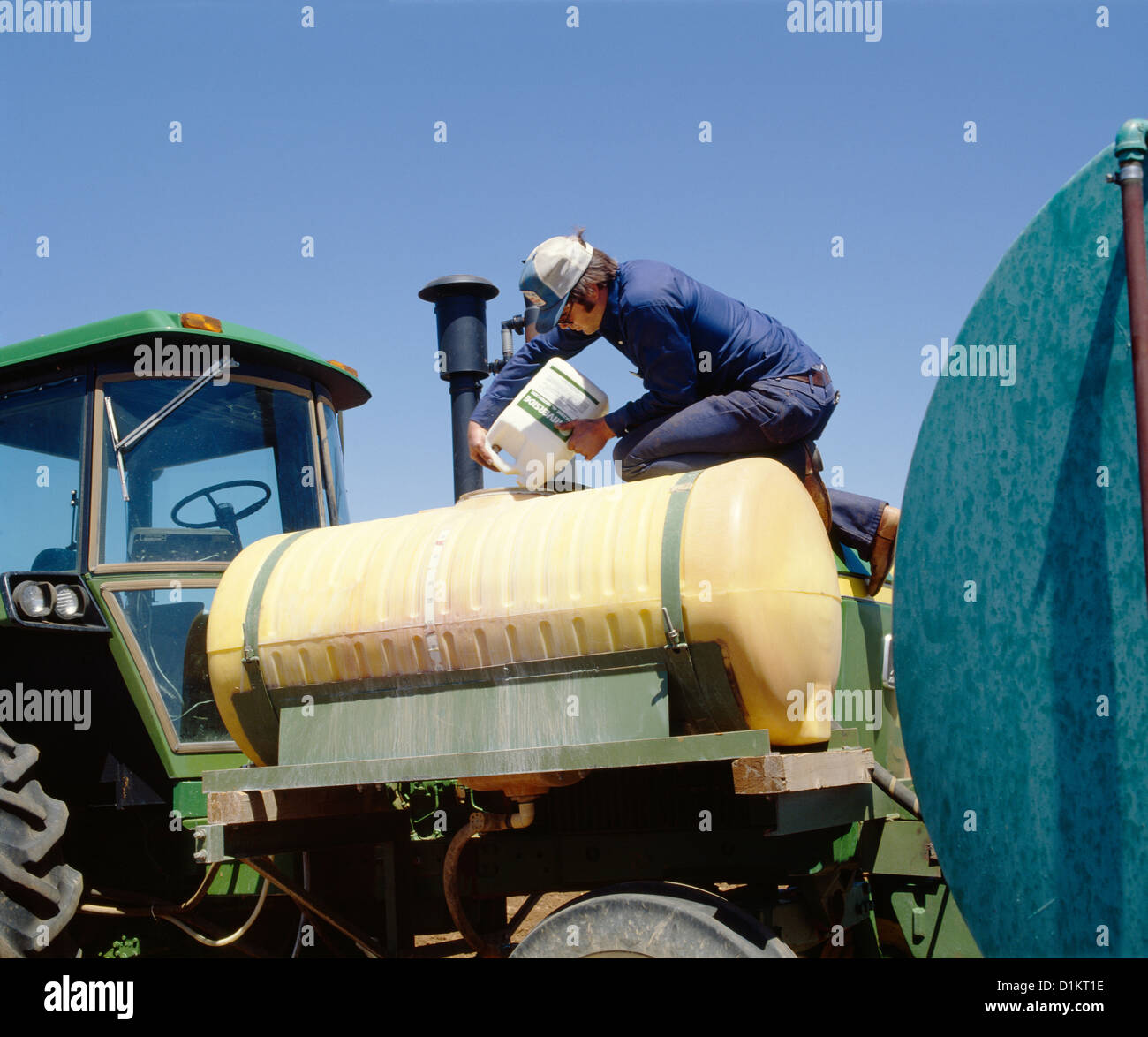 Herbicide tank hi-res stock photography and images - Alamy