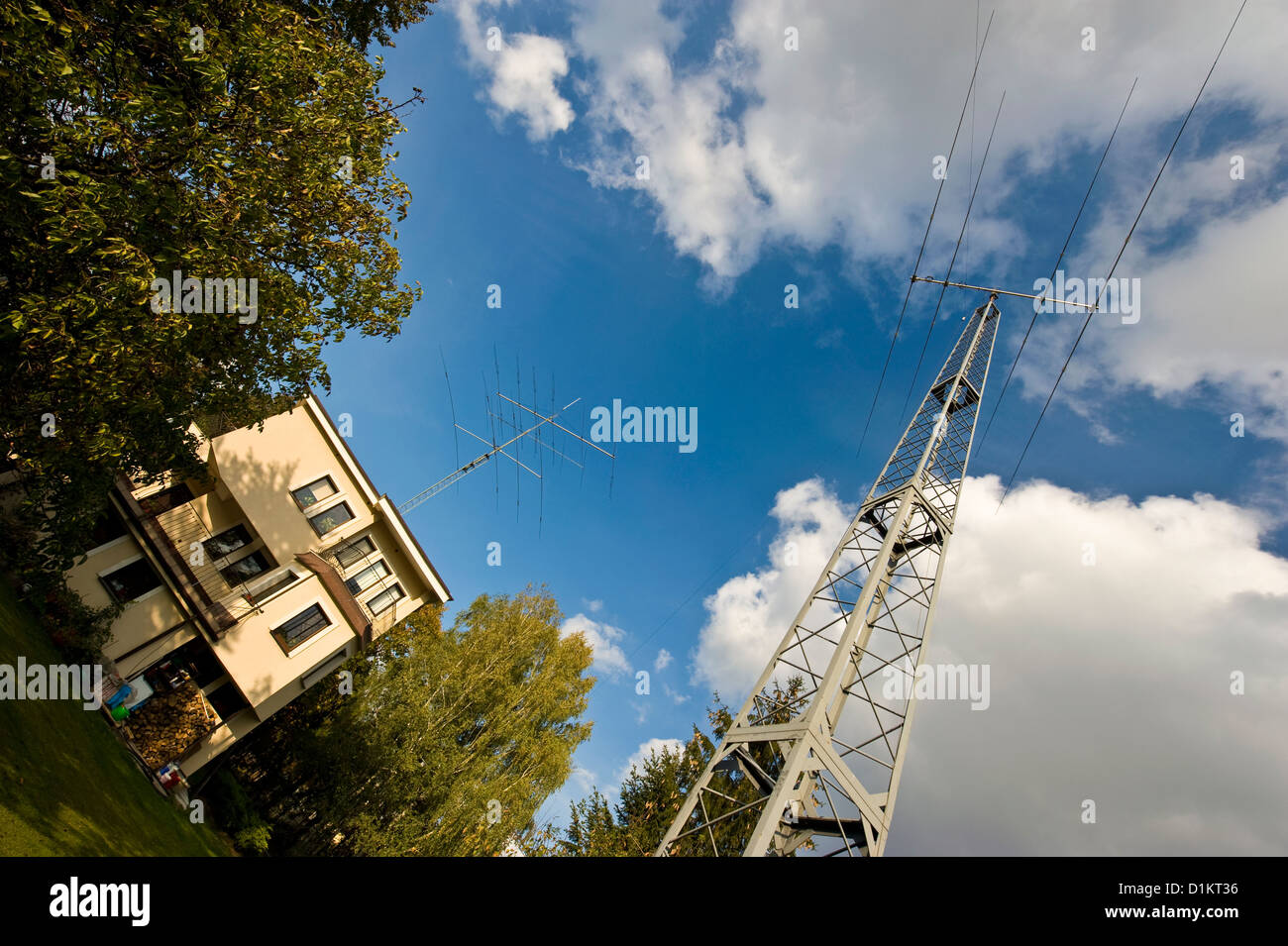 Radio towers hi-res stock photography and images - Alamy