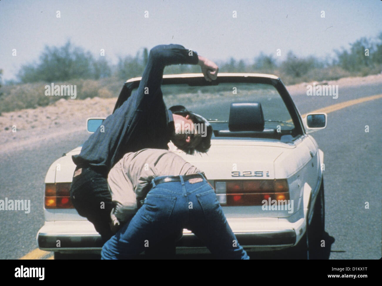 Back To Back -- Szenenbild Stock Photo - Alamy