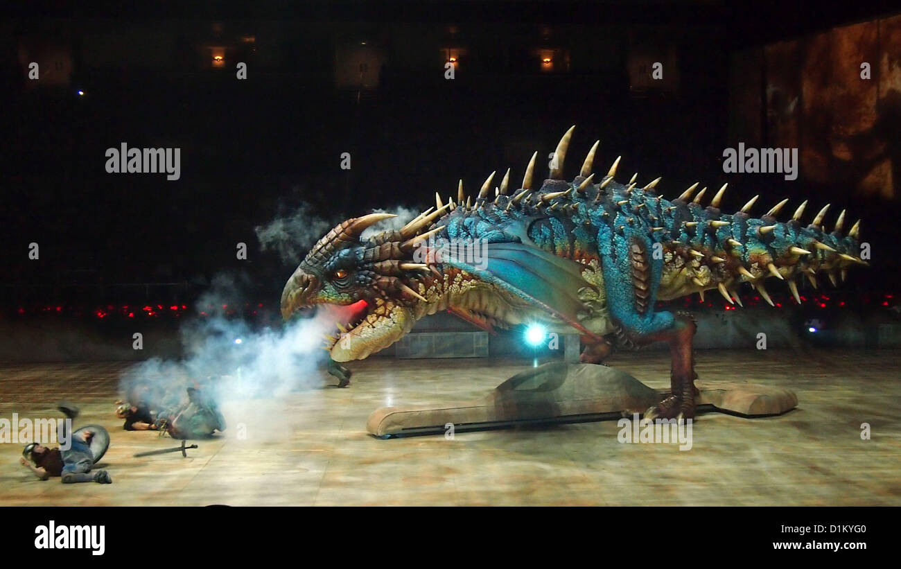 Dec 27, 2012 - San Jose, California, U.S. - Actors with animatronic ...