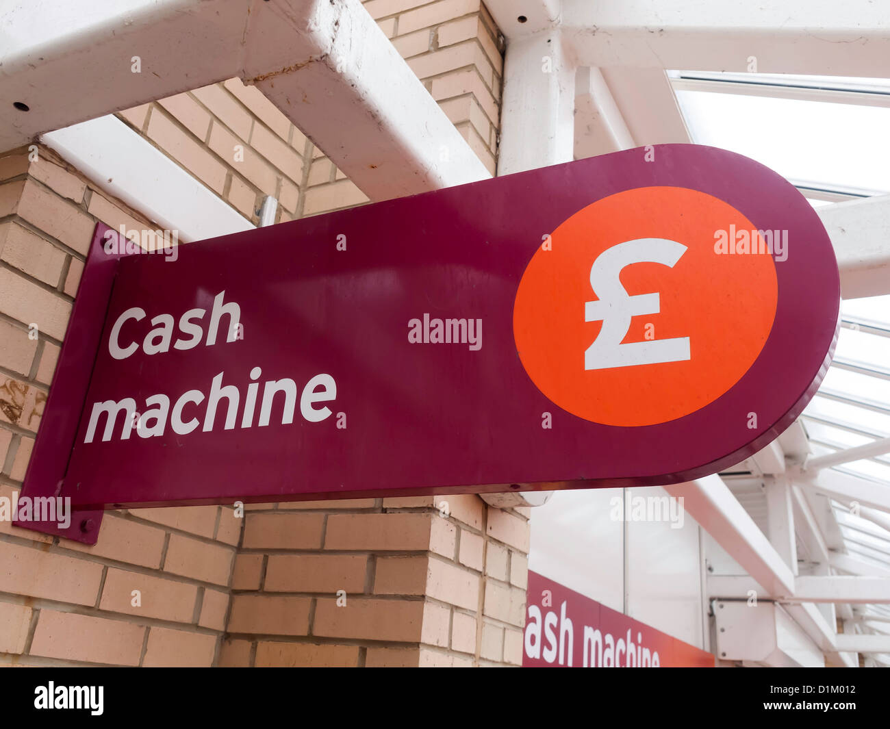 Sign for Cash Machine £ ATM Stock Photo - Alamy