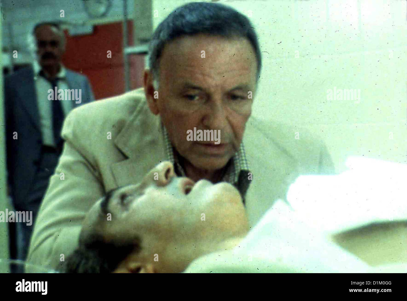 Das Cherry Street Fiasko Contract On Cherry Street Frank Sinatra Lt ...