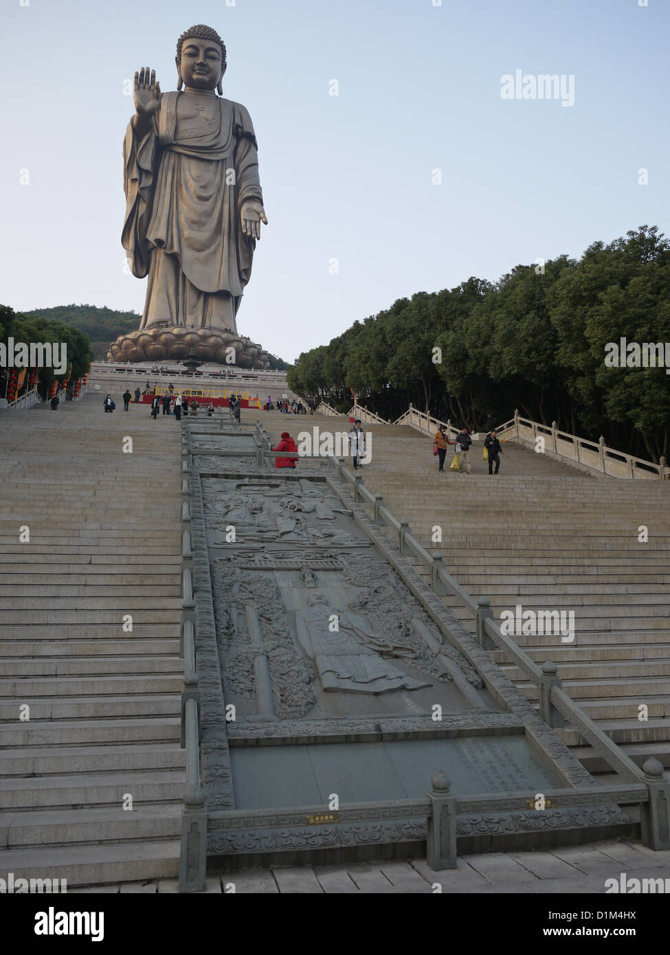 Ling shan buddha hi-res stock photography and images - Alamy
