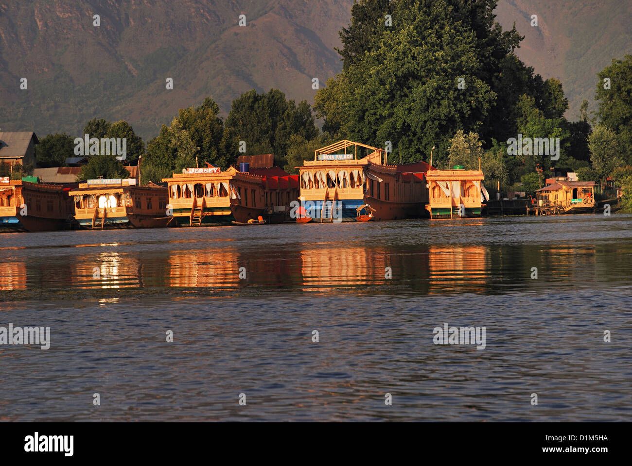 Beautiful view of Nageen lake and house boats, Mid Shot Stock Photo - Alamy