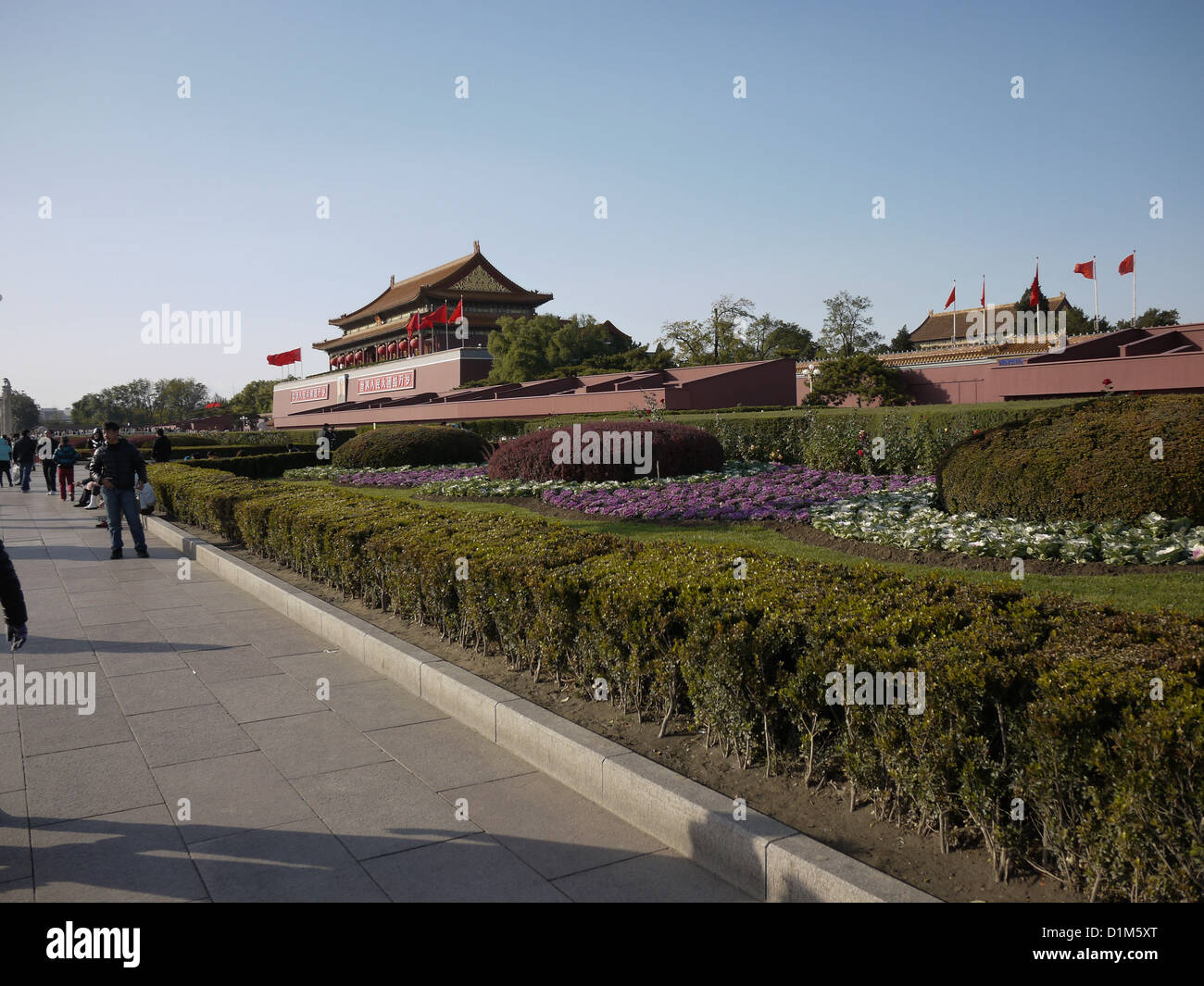 Sidewalk tiananmen gate hi-res stock photography and images - Alamy