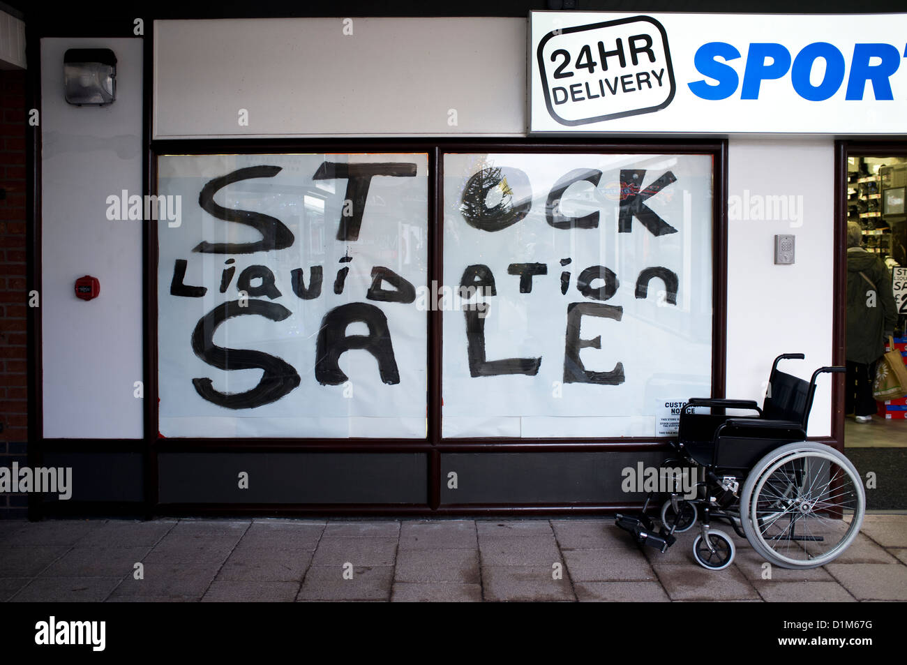 Sale sign in a shop window Stock Photo - Alamy