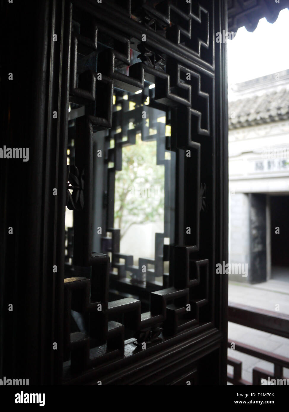 old retro chinese wooden window frame Stock Photo - Alamy