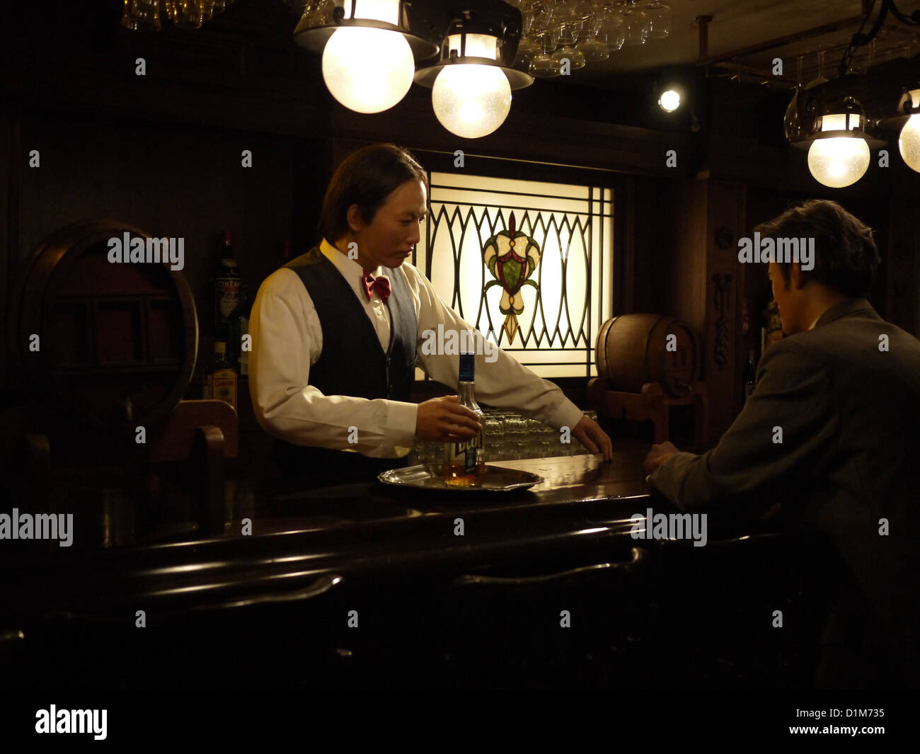 old shanghai pub bar Stock Photo - Alamy