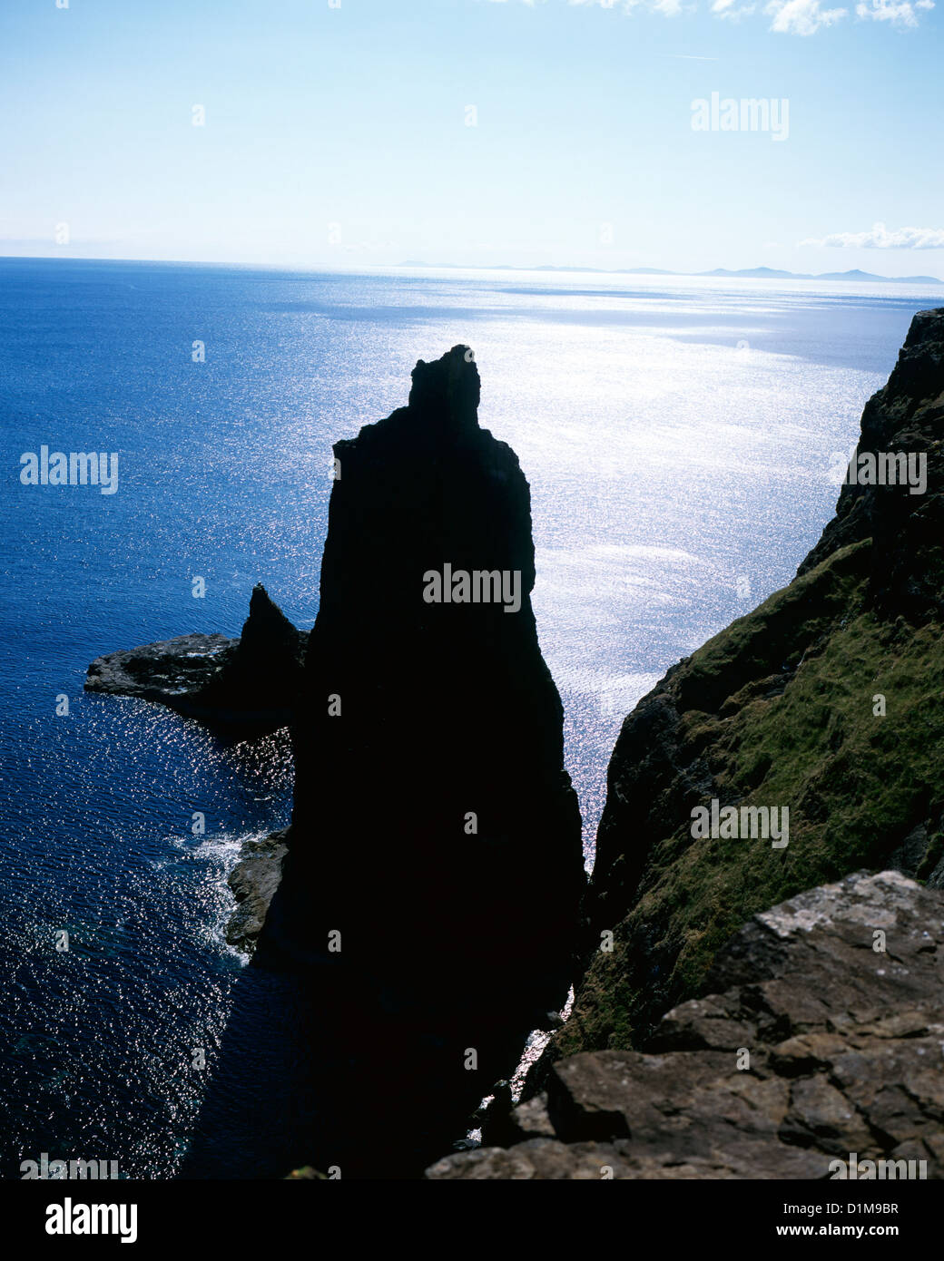 MacLeod's Maidens sea stacks Idrigill Point near Orbost Duirinish on ...