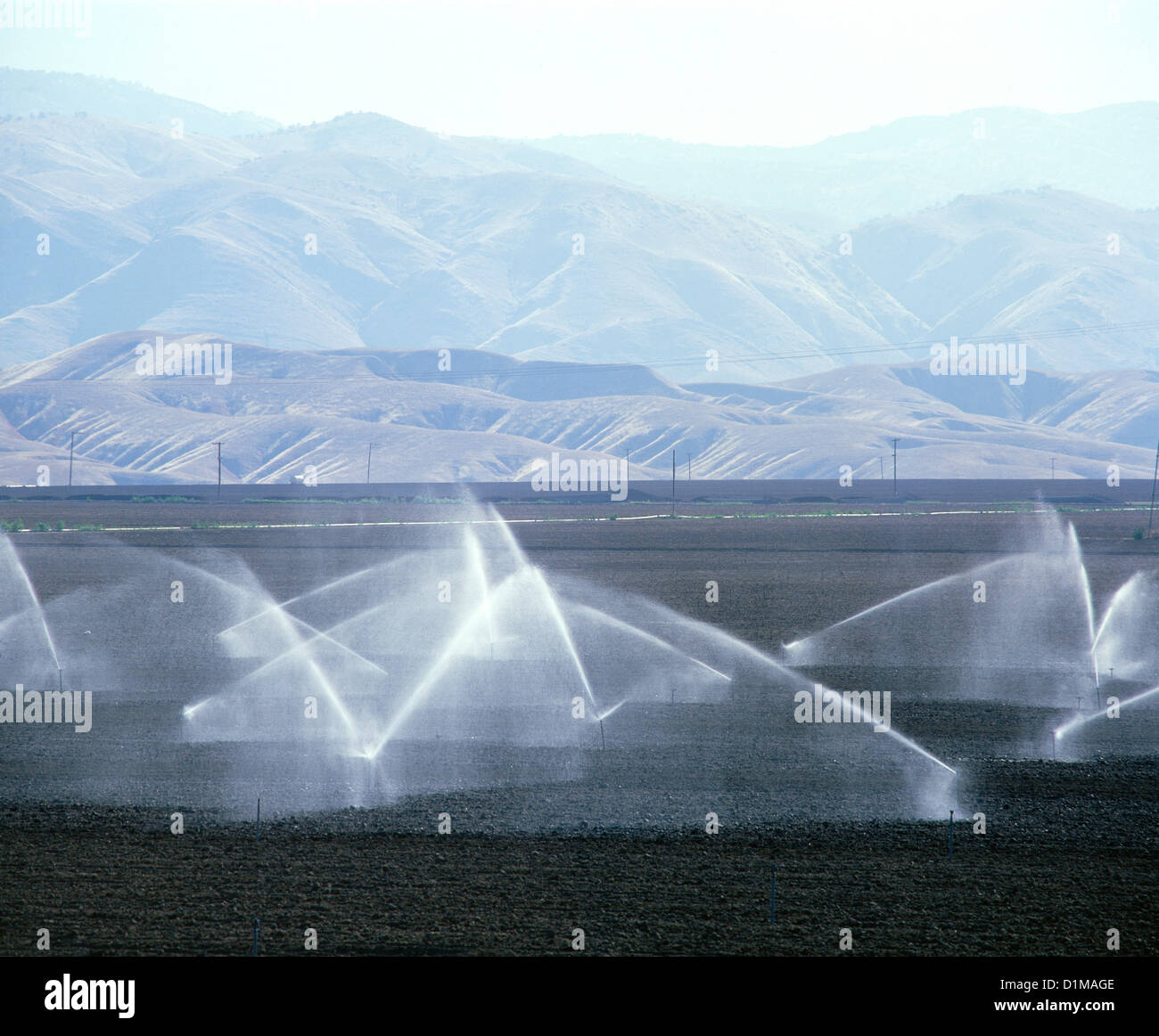 Misting system hi-res stock photography and images - Alamy