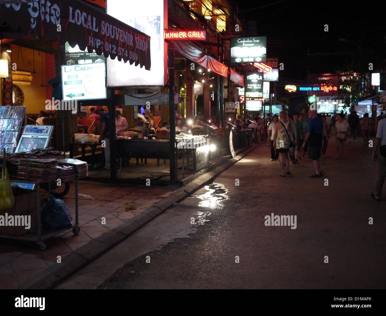 Cambodian street night Stock Photo - Alamy