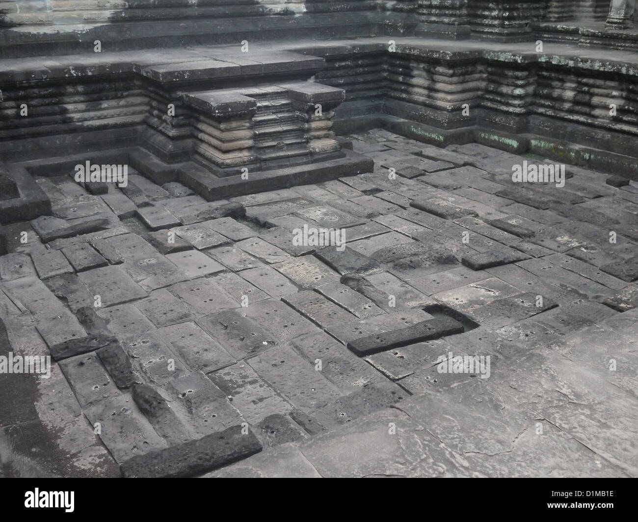 inside angkor wat complex Stock Photo - Alamy