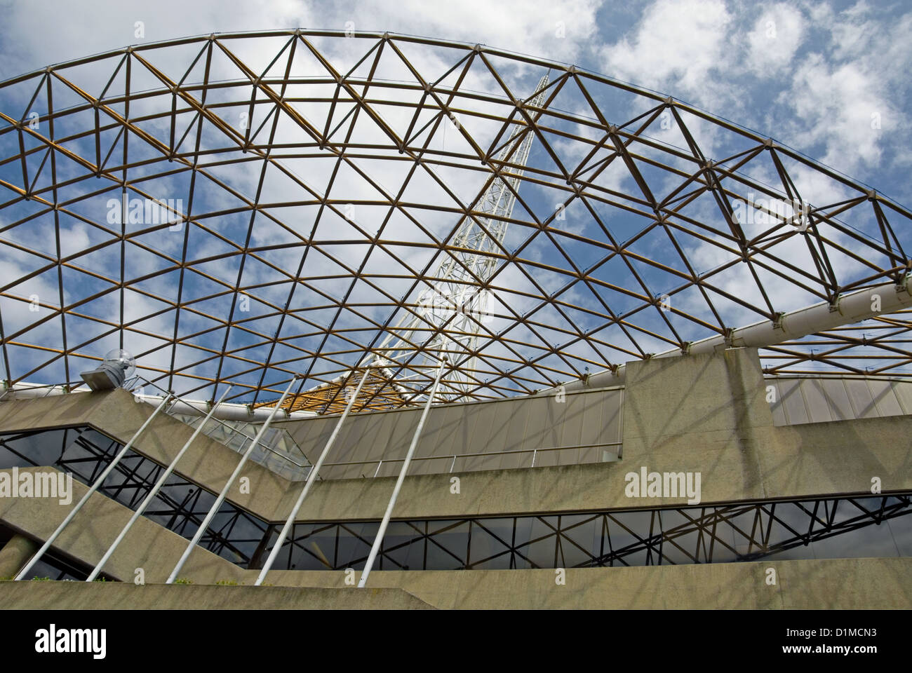 Metal framework atop the Melbourne Performing Arts Centre, Australia ...