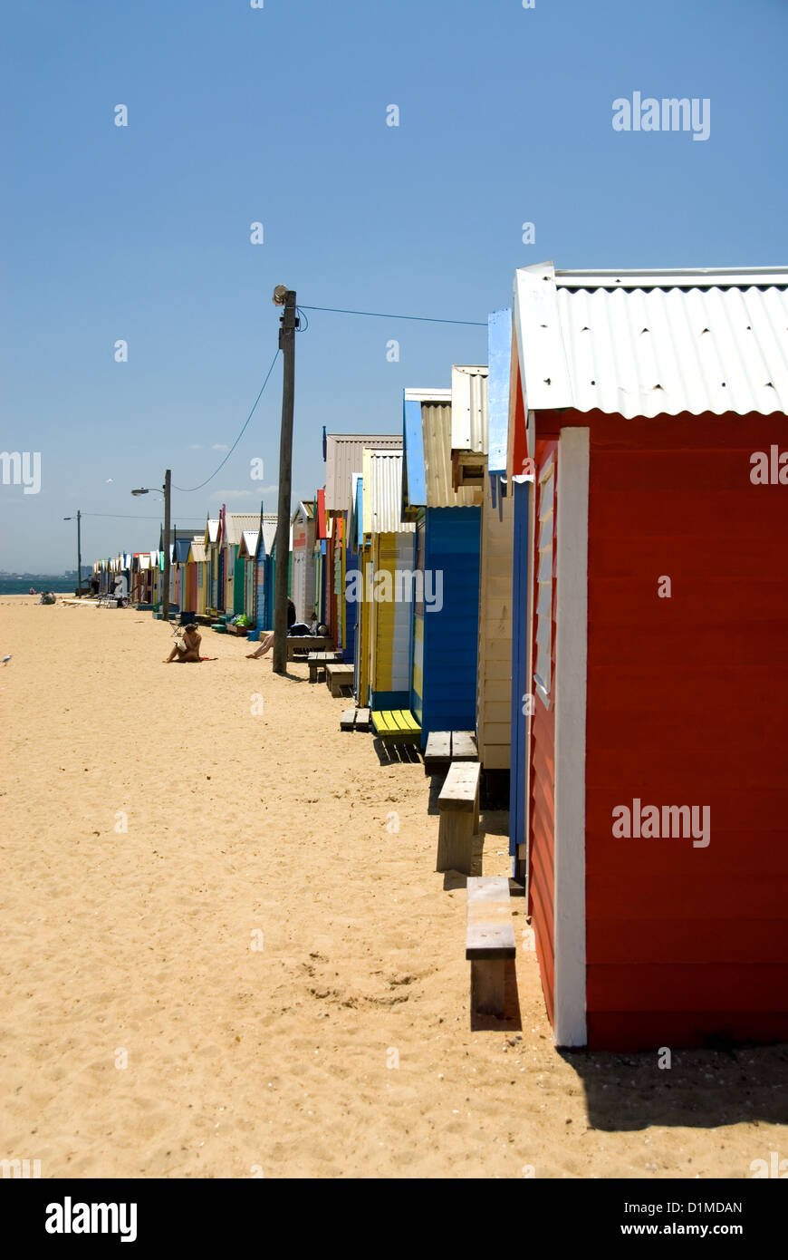 Colourful beach huts brighton melbourne hi-res stock photography and ...