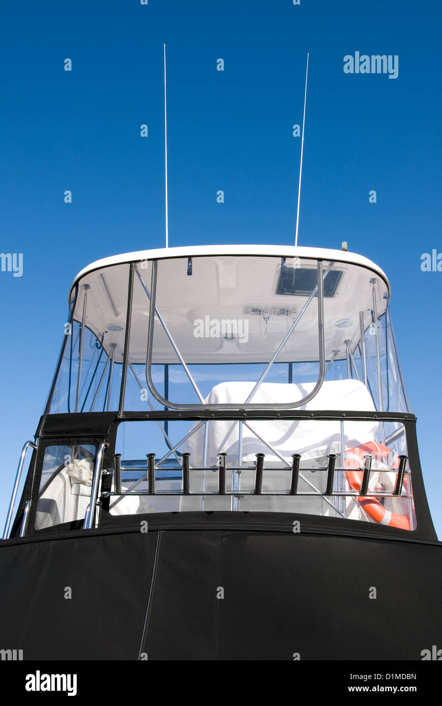 Pleasure boat cabin cruiser hi-res stock photography and images - Alamy