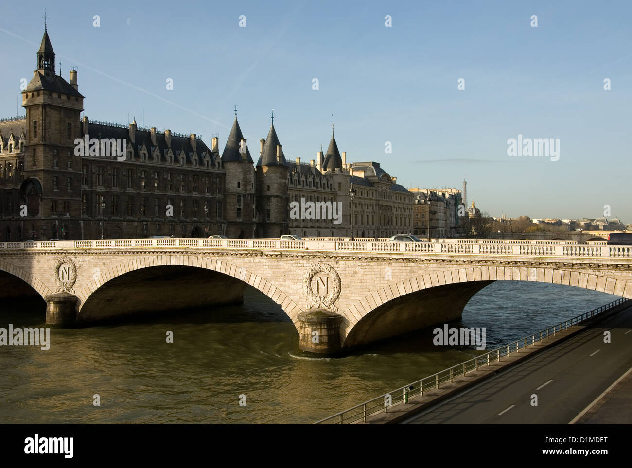 Bridge over the River Seine, Paris, France Stock Photo - Alamy
