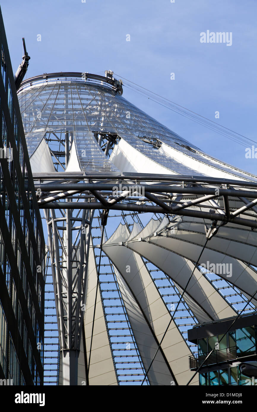 Futuristic roof hi-res stock photography and images - Alamy