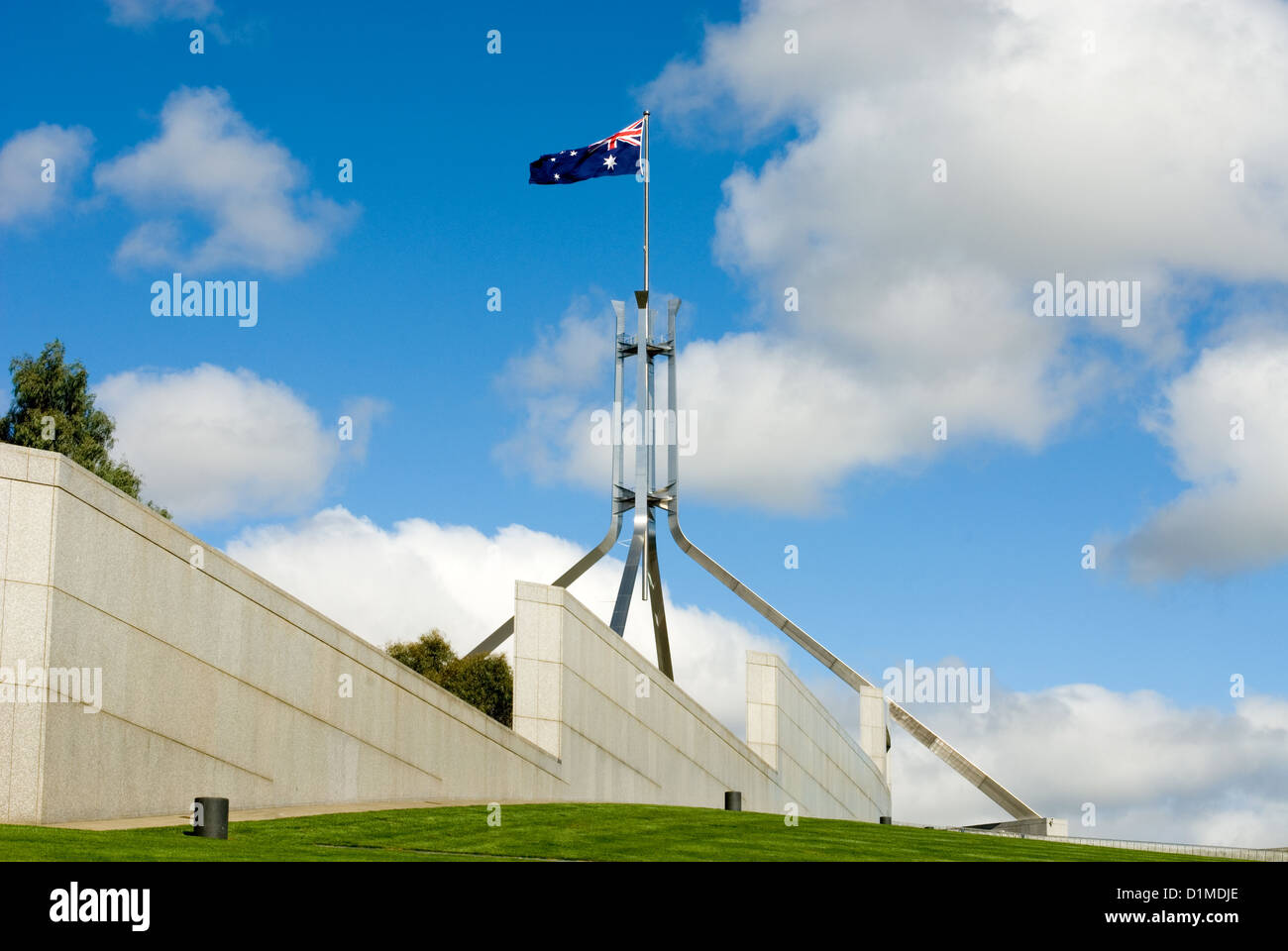 The imposing structure of the flag pole atop Australia's Parliament ...