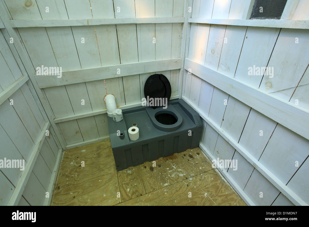 Wood Outhouse High Resolution Stock Photography and Images - Alamy