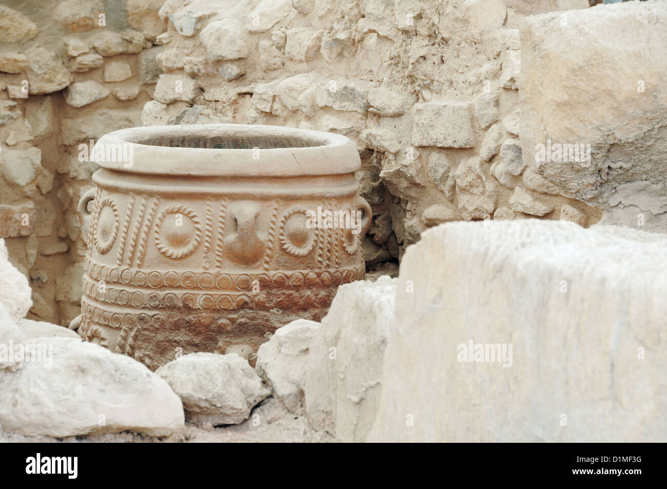 Archeology site of Knossos palace in Crete, Greece Stock Photo - Alamy