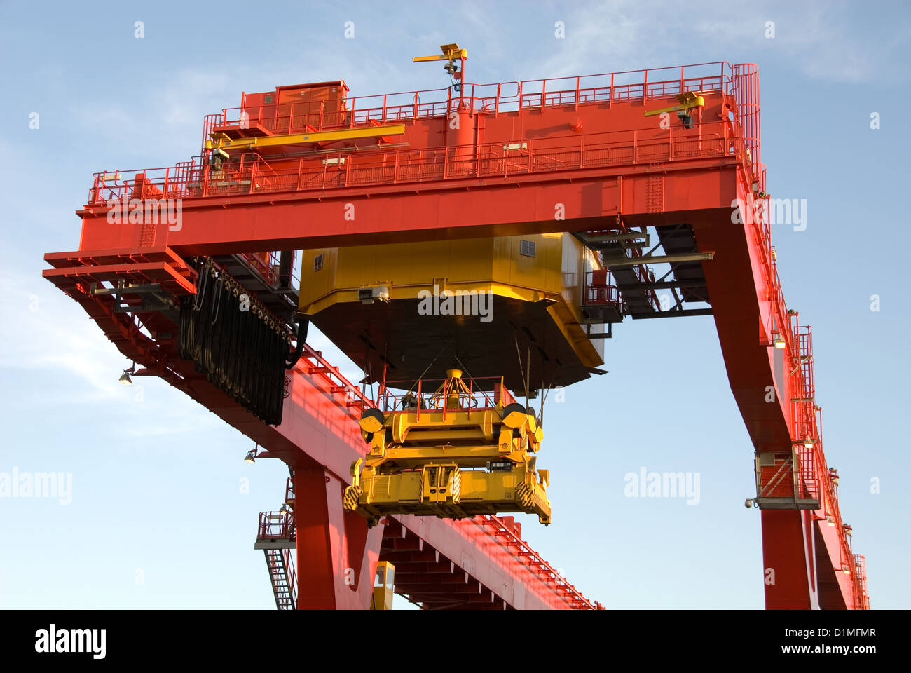 Loading container crane port hi-res stock photography and images - Alamy