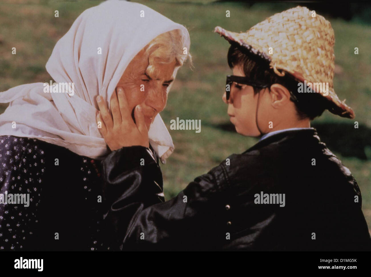 Die Farben Des Paradieses Colour Paradise, Die Groß¸mutter (Salime ...