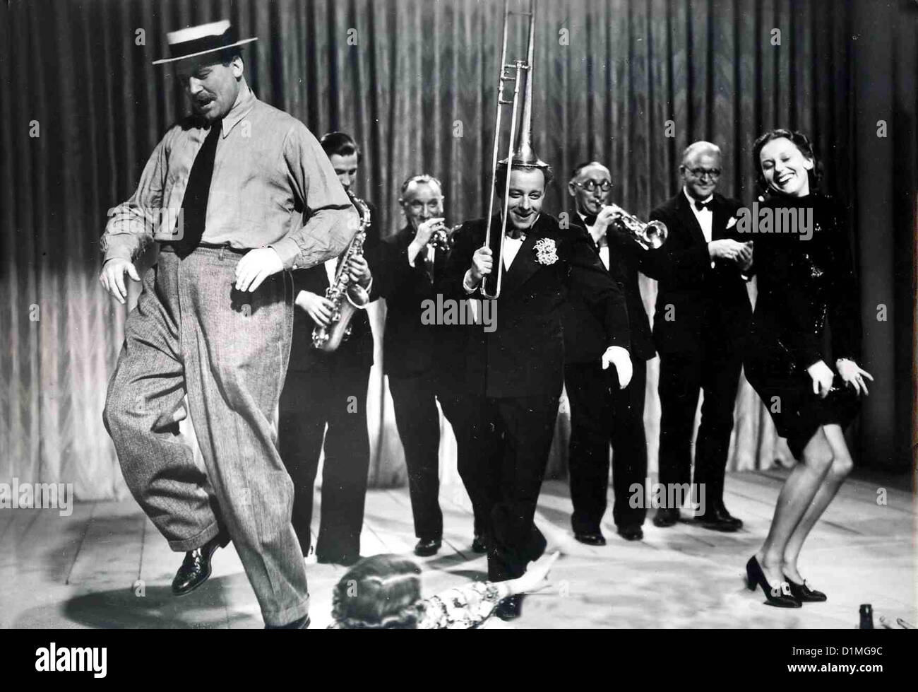 Der Gasmann Gasmann, Der Heinz Rühmann Knittel (Heinz Rühmann,m) will das Geld in Saus und Braus ...