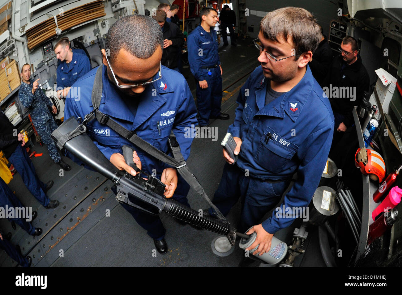 Weapon systems technician hi-res stock photography and images - Alamy